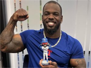 Adolis Garcia Bio, Net Worth, Wiki, Age, Height, Wife